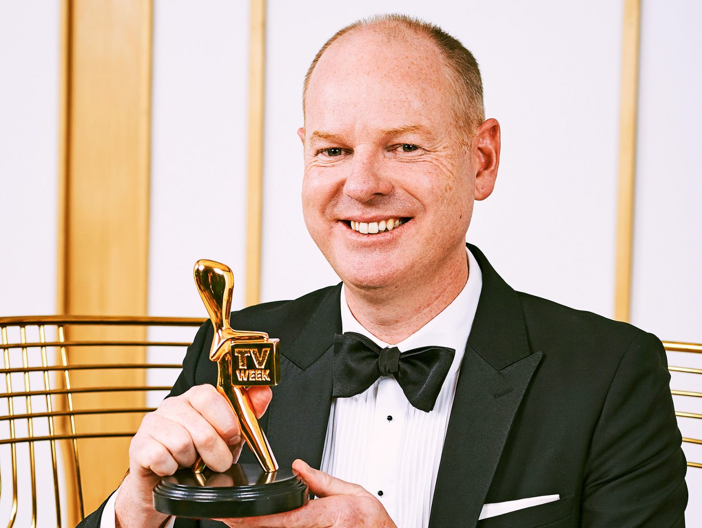 Tom Gleeson takes home the Gold Logie - Token